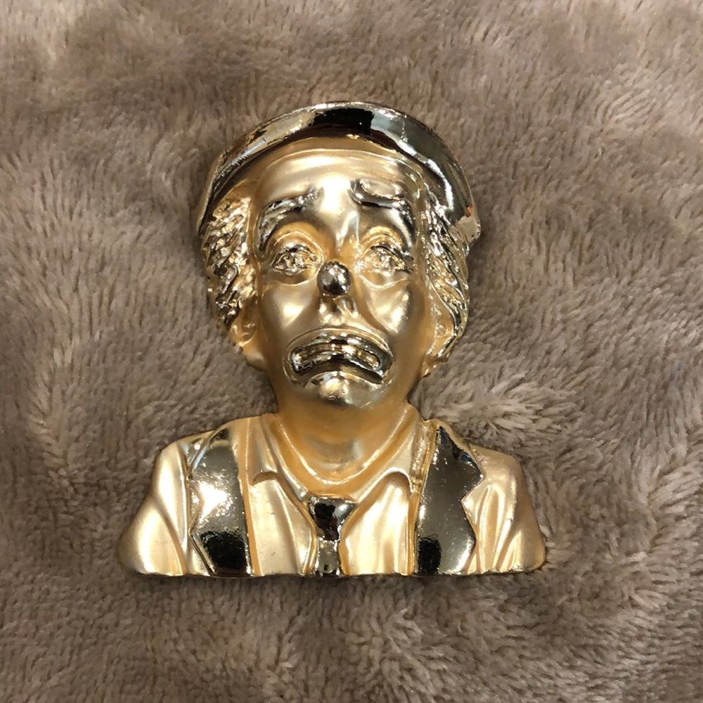 Vintage Gold Crying Unhappy Circus Clown Pin Brooch - Gem